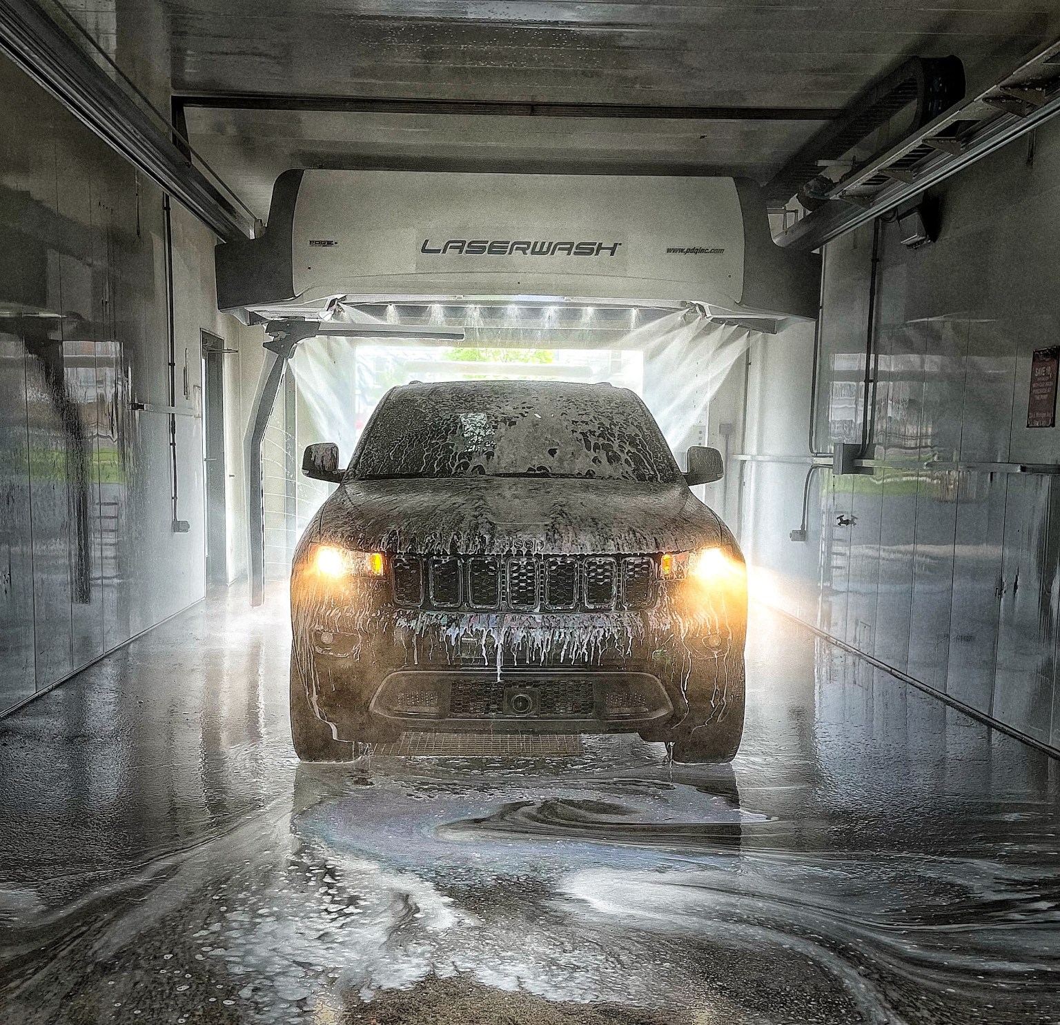 Kelly Express Mart – Happiness in one stop